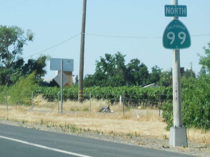 The Lincoln Highway ran north-south along what is now California Route 99.